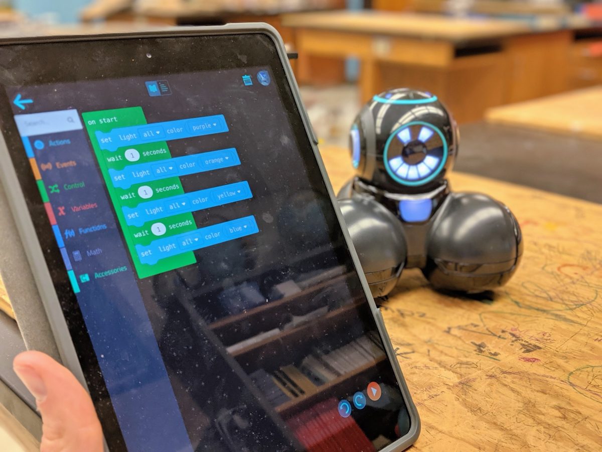 Teaching Programming - The Robot That Does It for You! - STEM Supplies