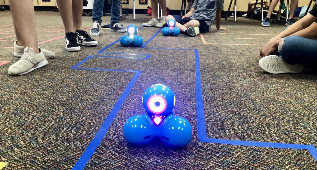 Maze Runner: Dash(ing) Through Obstacles - STEM Supplies